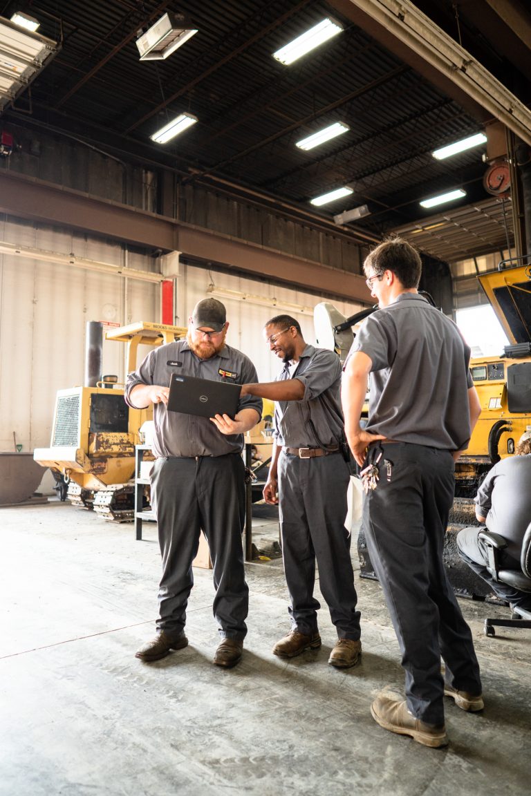 Thompson Careers - Thompson Machinery