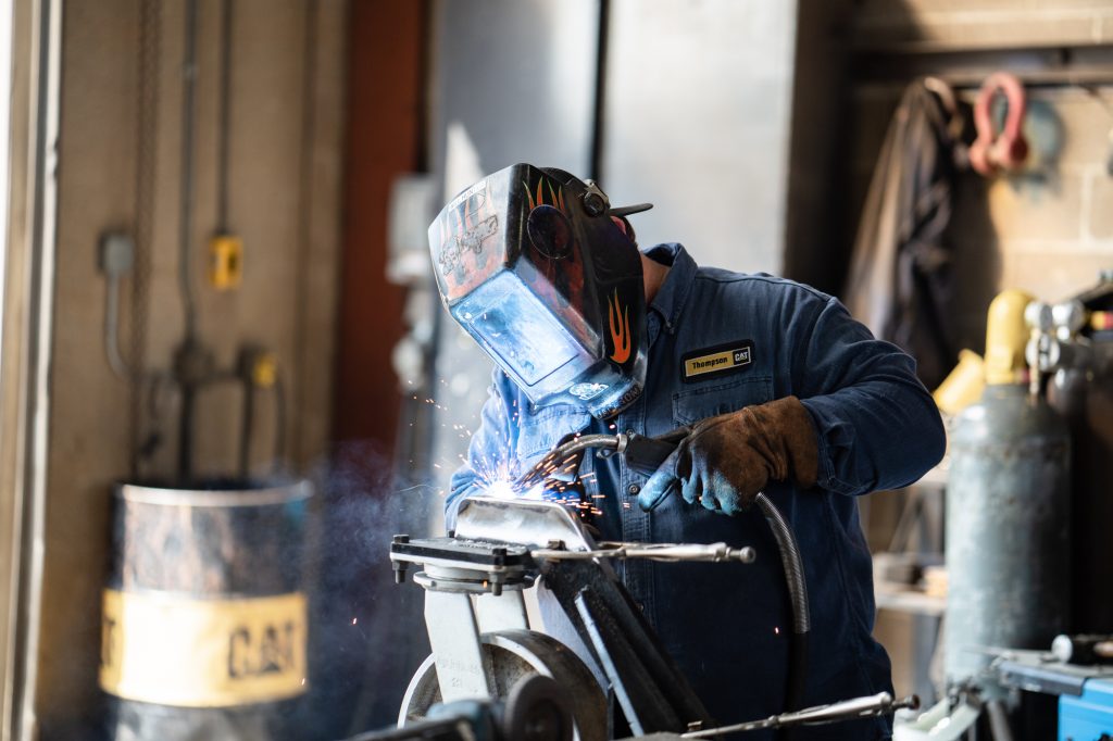 Thompson Careers - Thompson Machinery